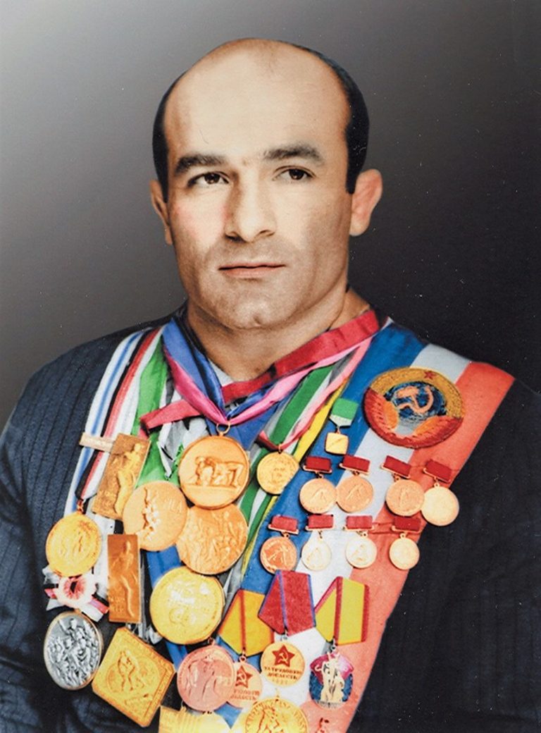 რჩეულები: რომან რურუა - mygoals.ge